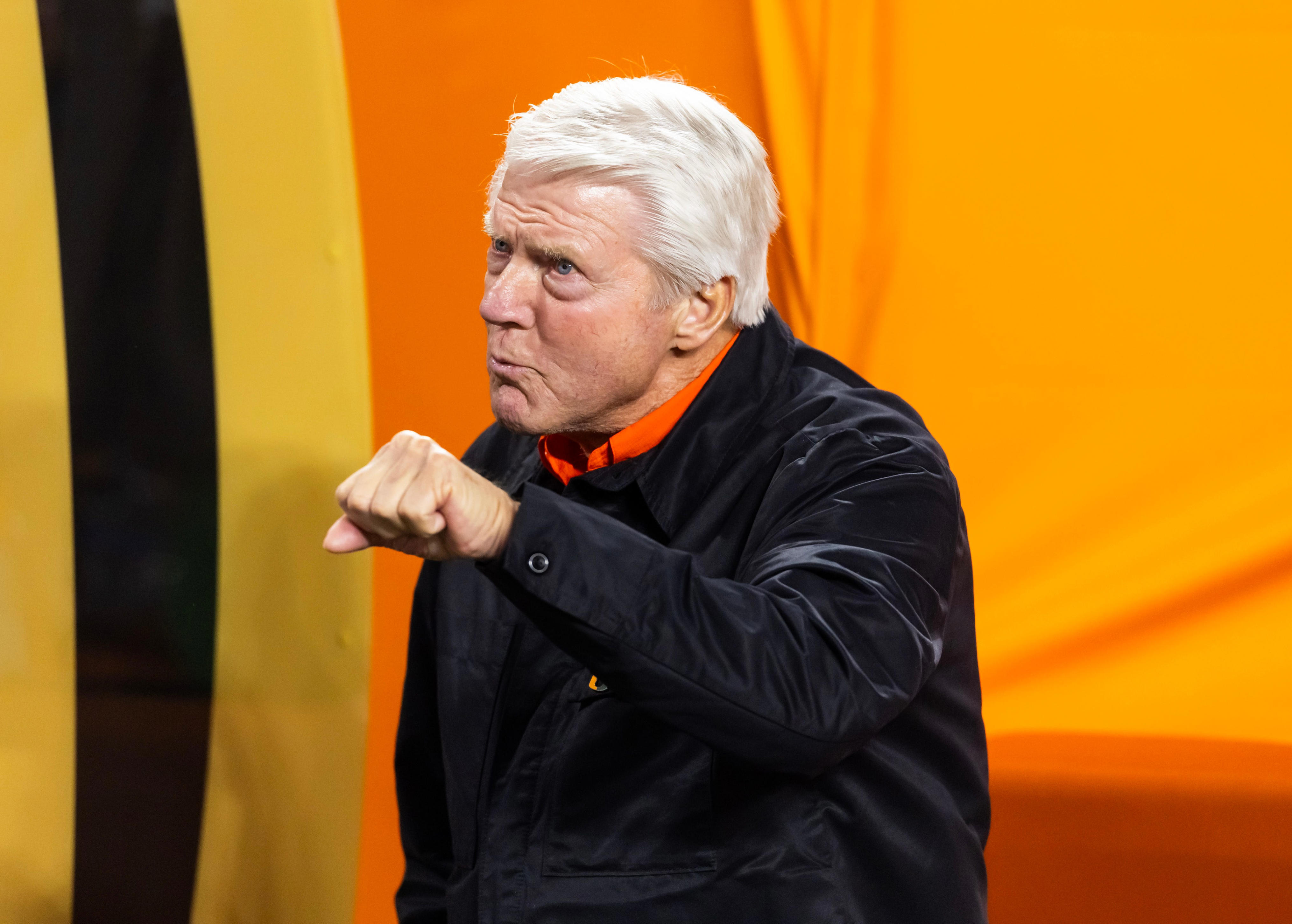 Jimmy Johnson rips 'lying' Hall of Fame voters with weird quote tweet