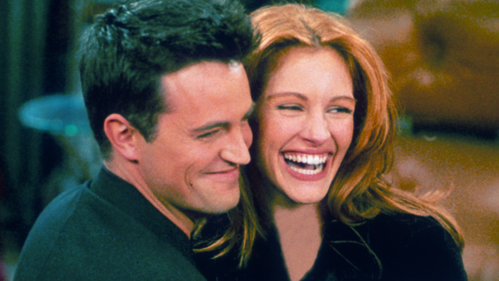 How Matthew Perry got Julia Roberts to appear on Friends