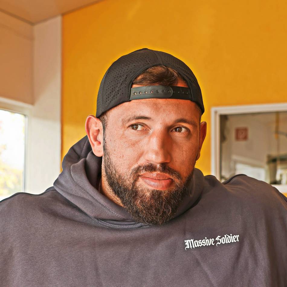 „GashineGun“ trifft im Ring auf „The Gentleman“