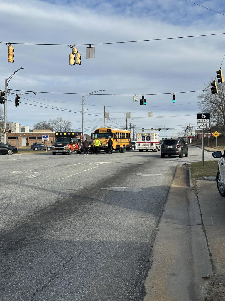 School bus involved in crash near Linwood Blvd in Columbus