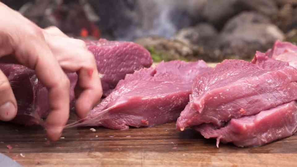 How big meat handles open flame
