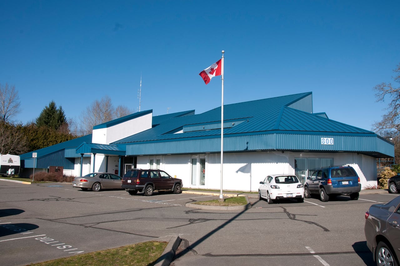 Comox Valley RCMP call on local government to replace aging detachment ...