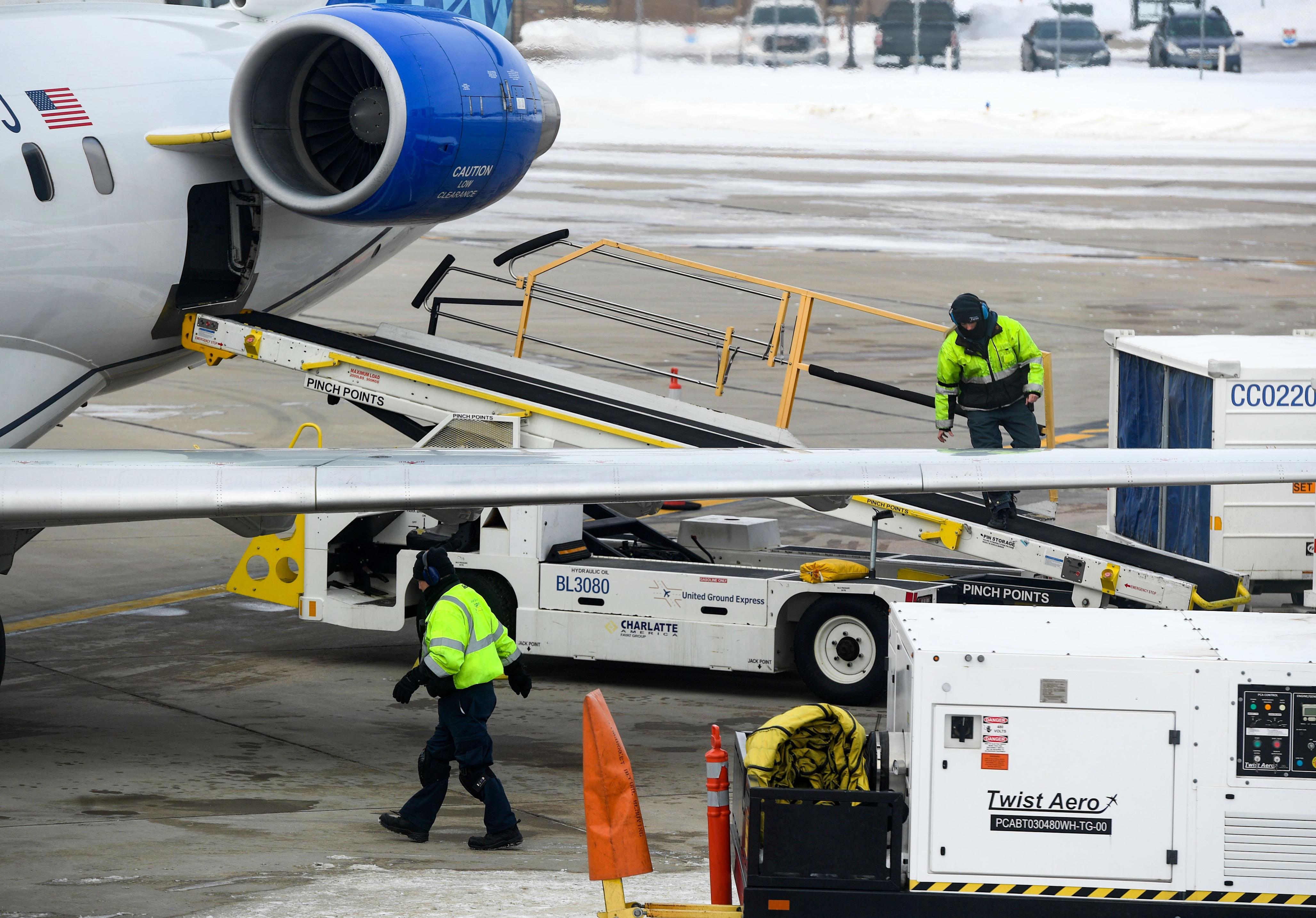 How many people flew through Sioux Falls, Rapid City airports in 2025?