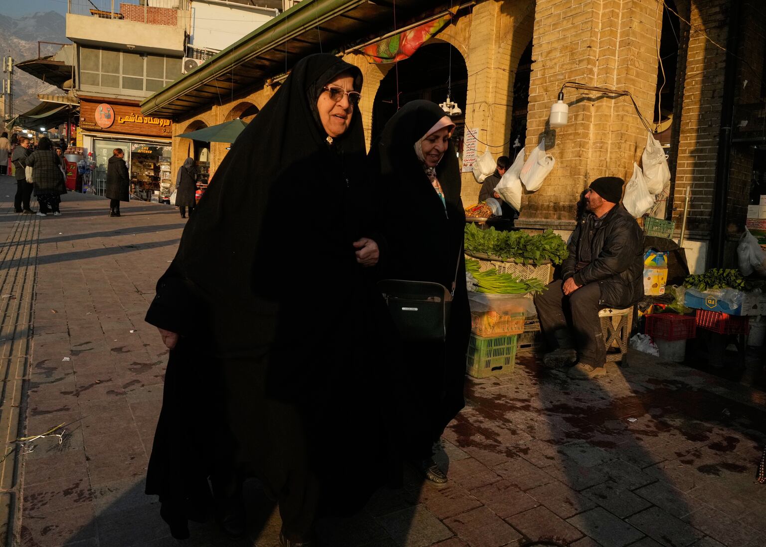 Worry over 'US military strike' on Iran as Trump warns 'time is running ...