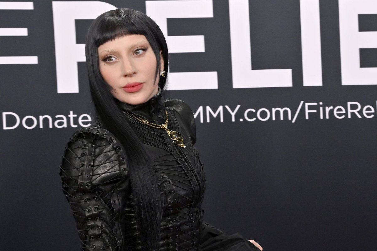 Watch: Super Bowl ad preview: Lady Gaga, Sabrina Carpenter, EJAE, Ben ...