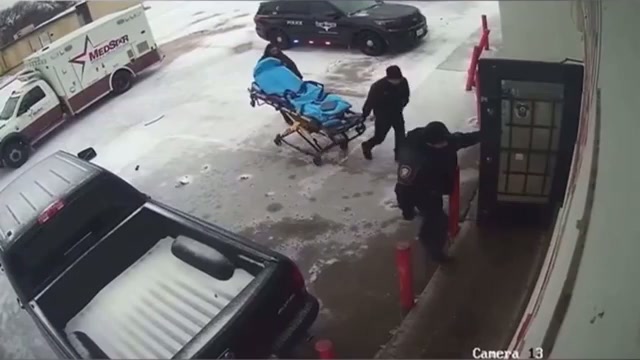 Freezing homeless woman saved by convenience store manager