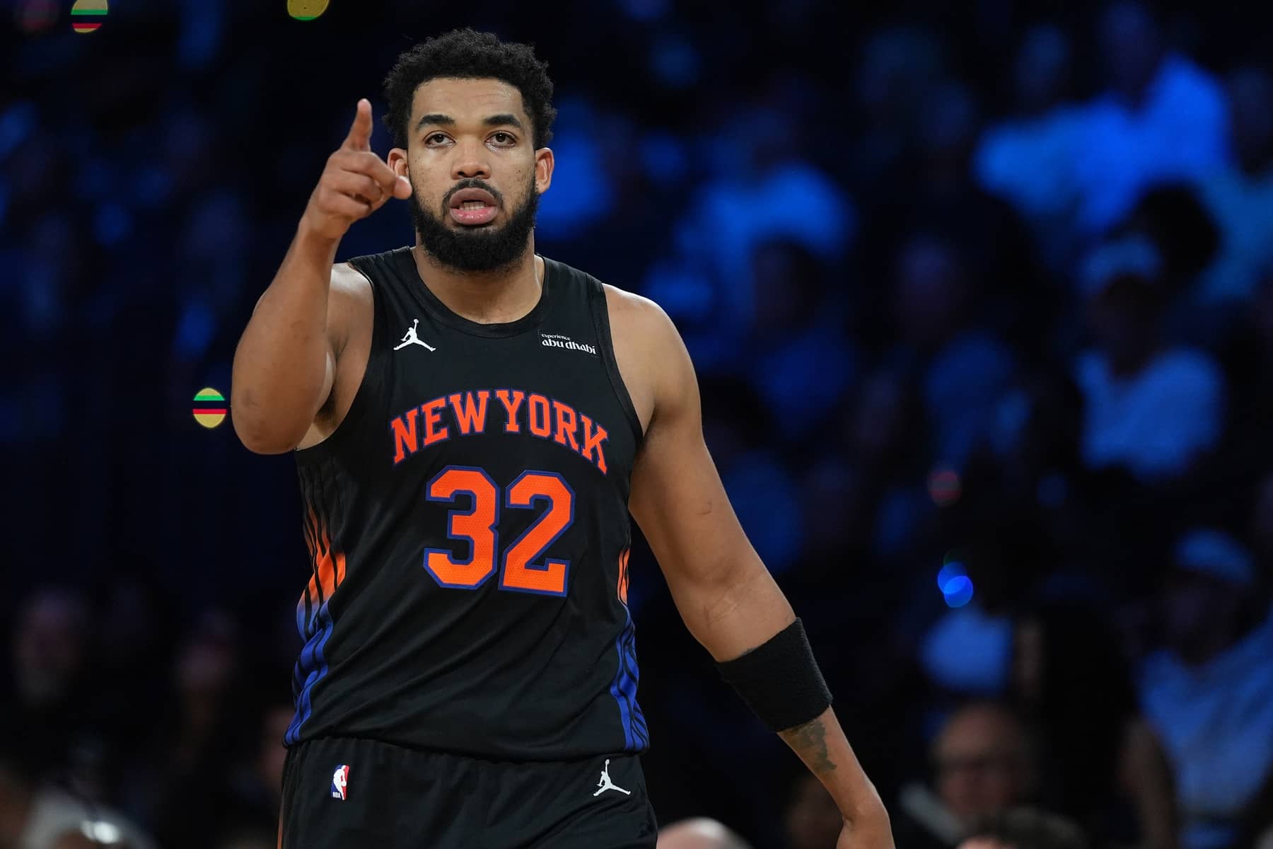 Karl-Anthony Towns says he would take a $100 million pay cut to keep ...