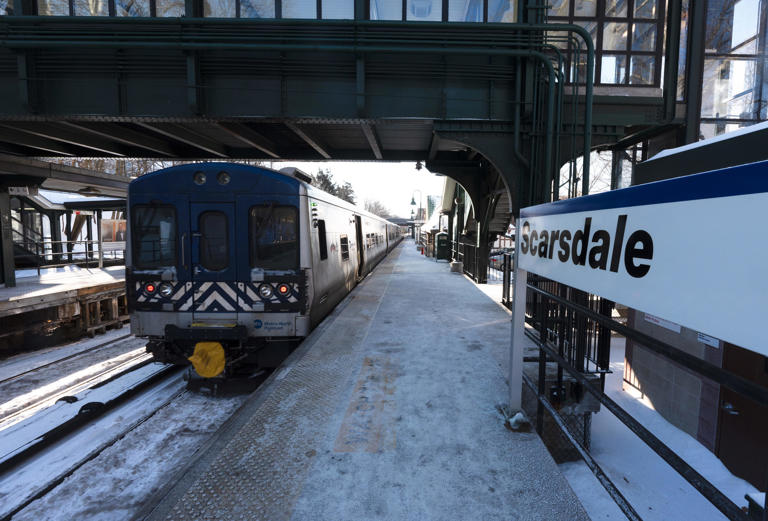Scarsdale Metro-North train car fire causes delays on Harlem Line