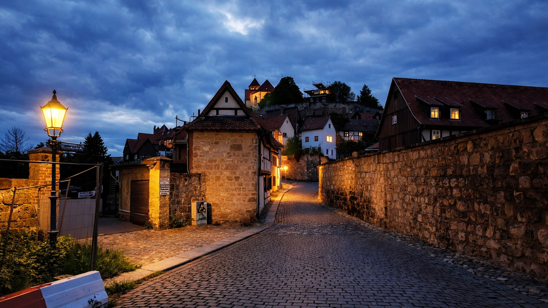 Quedlinburg Germany cozy evening walk in medieval town (4K)