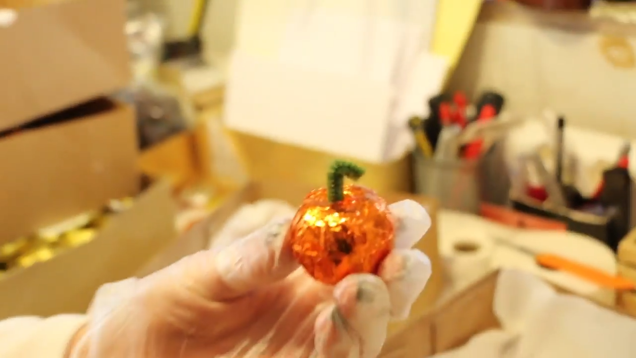 How we make our 3D chocolate pumpkins