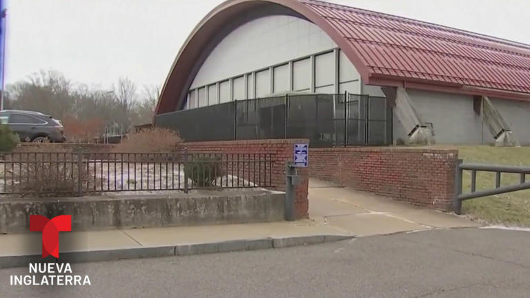 Legisladores exigen cambios en la respuesta federal en Minneapolis