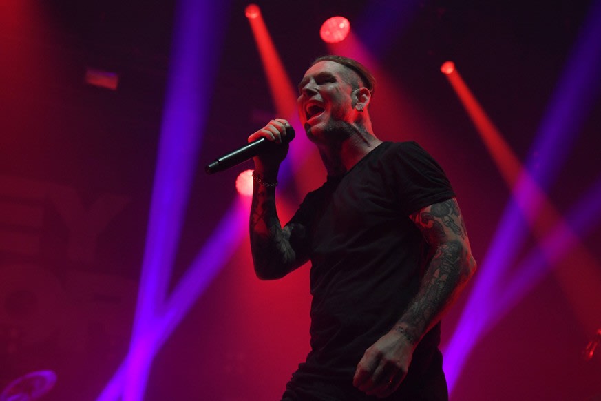 Slipknot-Sänger Corey Taylor auf Spotify gehackt? Fans irritiert von ...