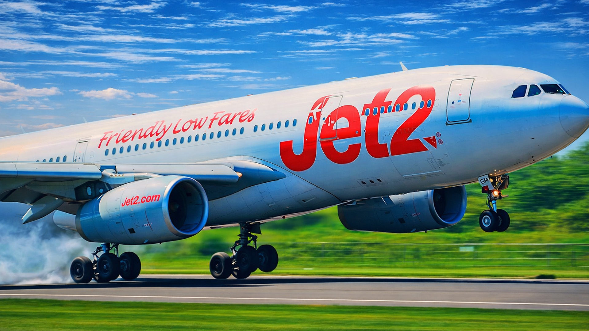 A floated landing forces a go around at Manchester