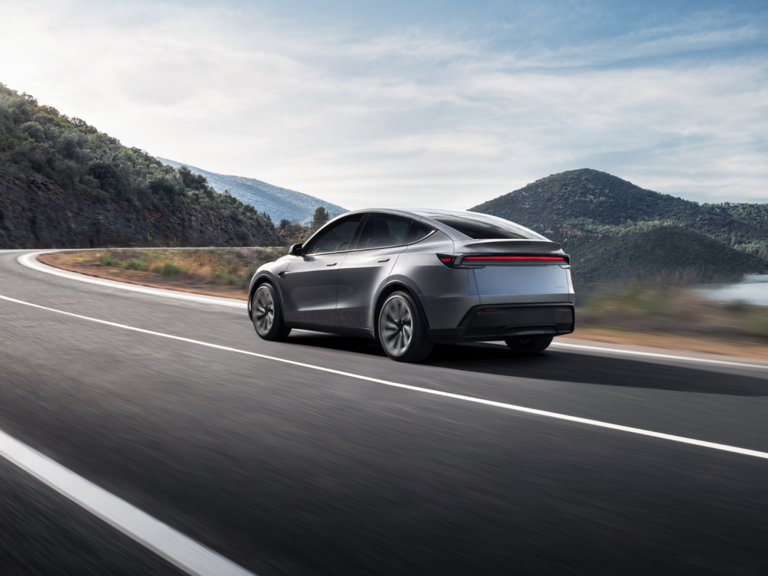 Tesla renaming the base Model Y could confuse buyers