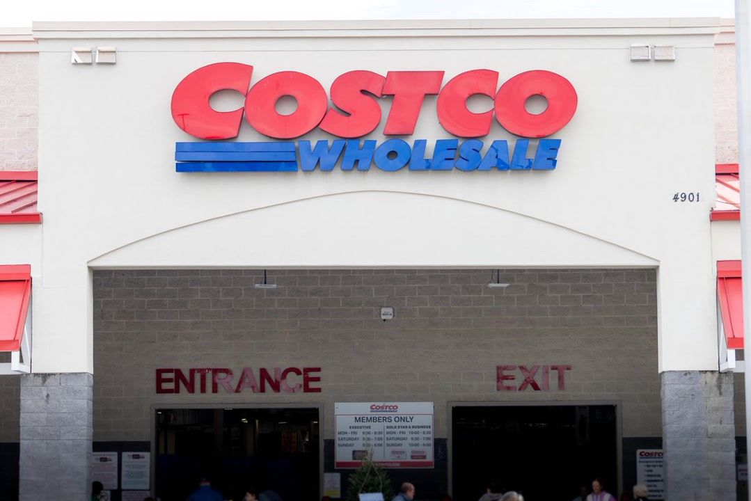 Costco unveils checkout changes as it pulls away from self-checkout