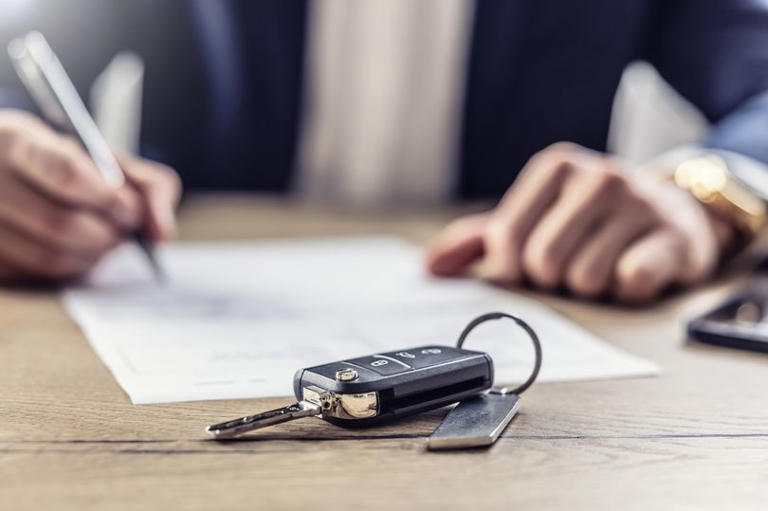 More than half unaware of crucial car selling rule