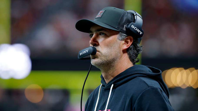 Falcons fans left laughing at Zac Robinson's Bucs' opening presser