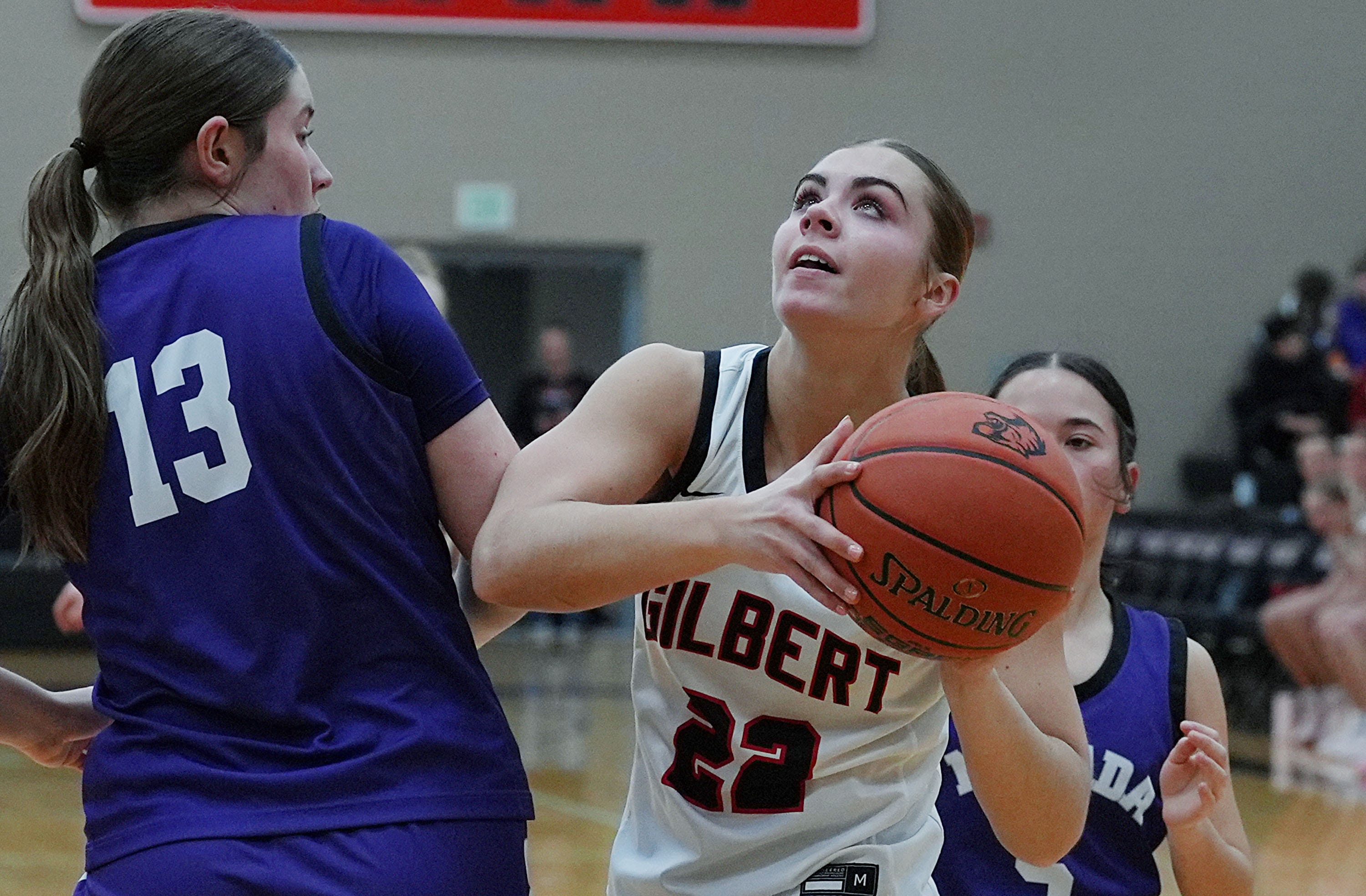Rylie Jordison, Caylee Kincade give Gilbert girls basketball a boost