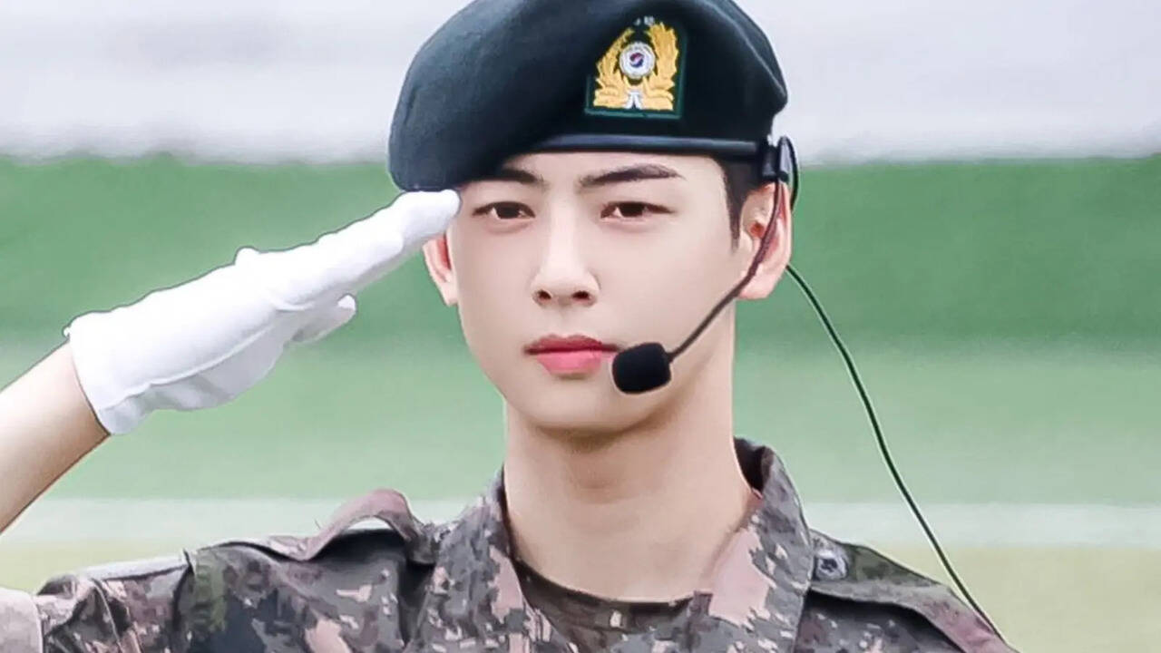 Cha Eun-Woo's military enlistment faces heat; tax evasion pushes civil ...