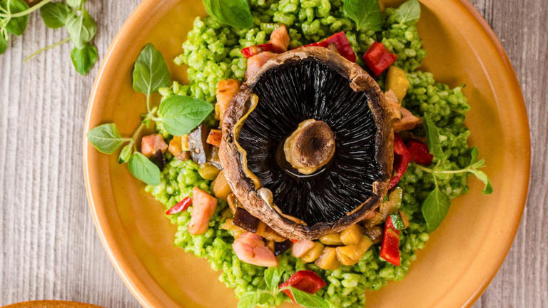 They served portobello steaks knowing I was allergic. I set up a ...