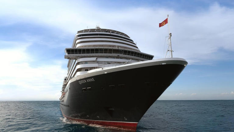 Cunard’s Queen Anne makes a grand return to Cape Town’s waters
