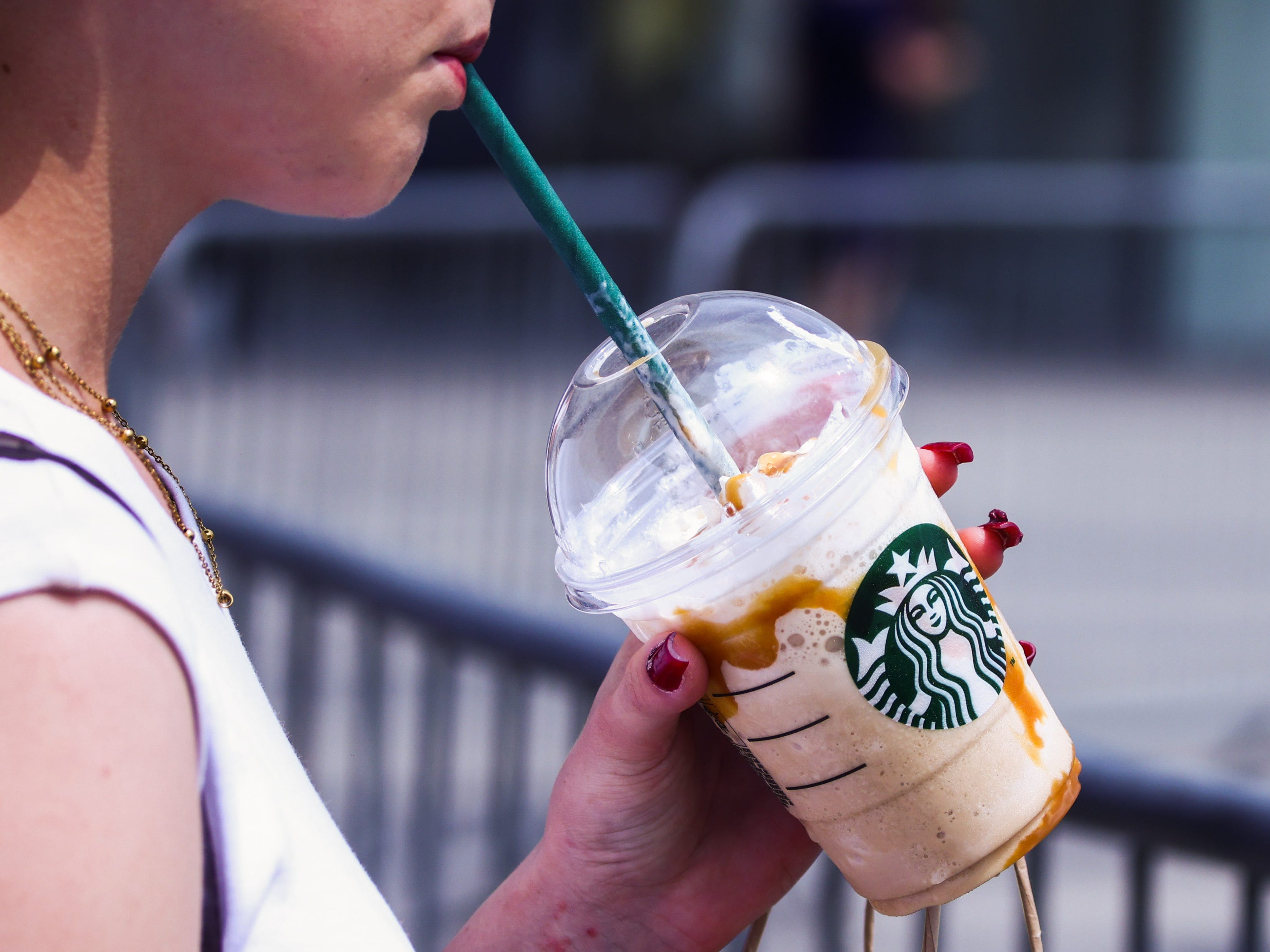 Starbucks CEO says the 'Back to Starbucks' turnaround is starting to ...