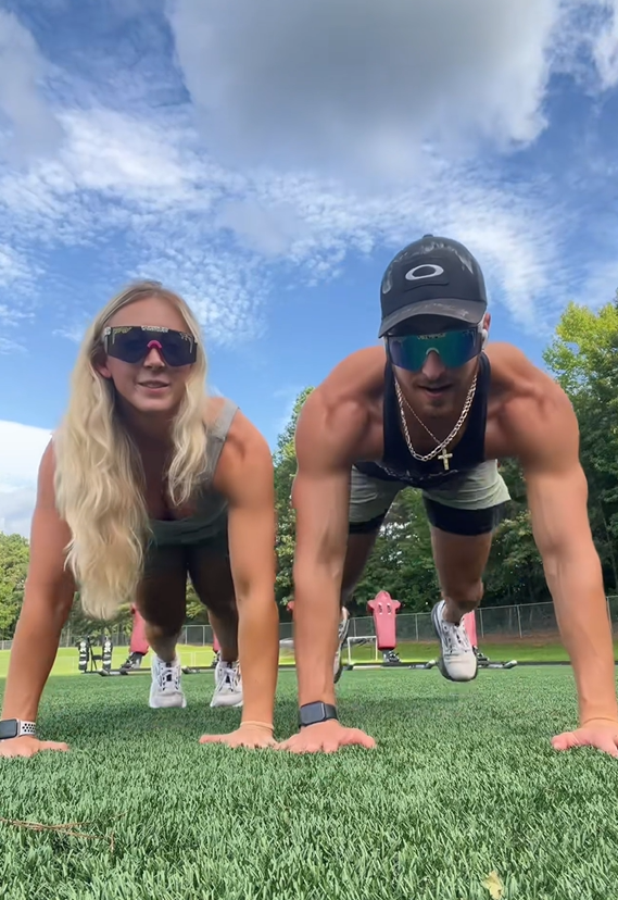 Pushup challenge for couples | Power couple fitness workout