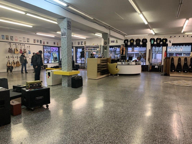 Two longtime Vancouver businesses to close shop