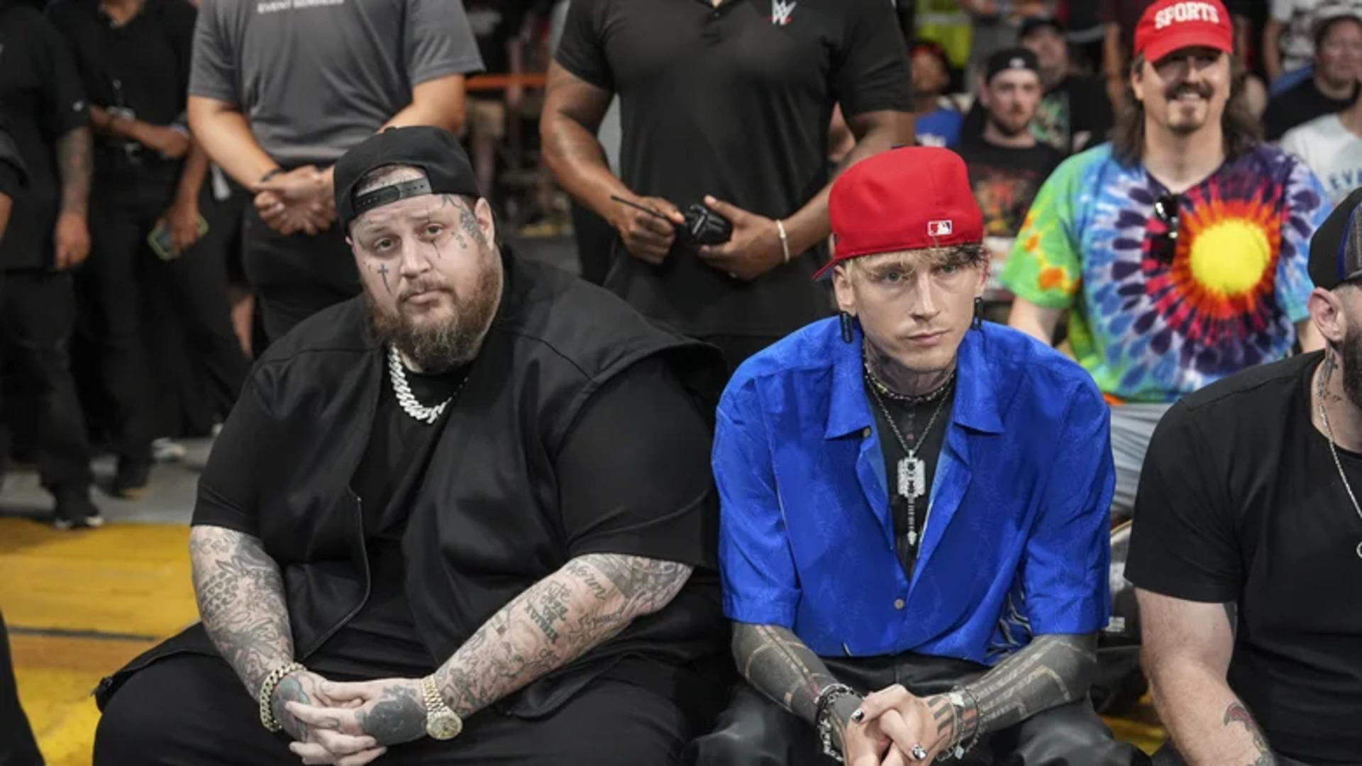 Inside the rift between Jelly Roll and Machine Gun Kelly