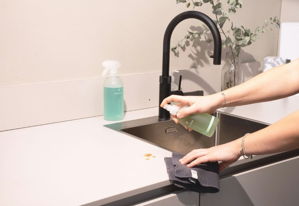 15 old-school housekeeping habits it’s time to let go of