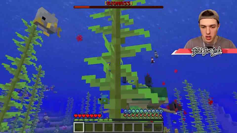 I ate mobs to evolve in Minecraft and it got out of control