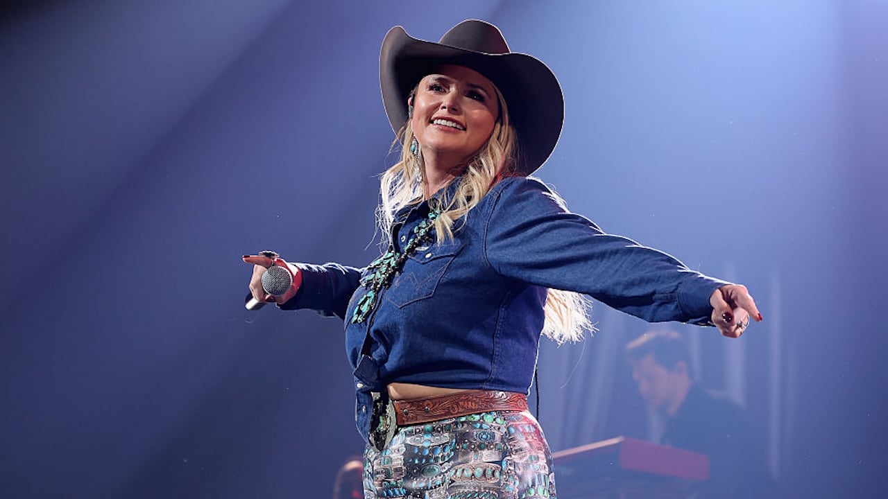 Miranda Lambert sells entire song catalog
