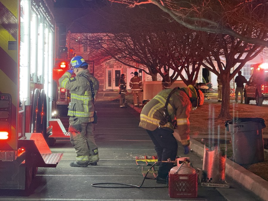 Fire breaks out at West Jordan business complex Wednesday morning