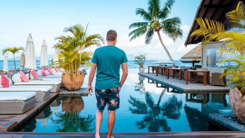 She accidentally broke up a marriage after telling a husband on ...