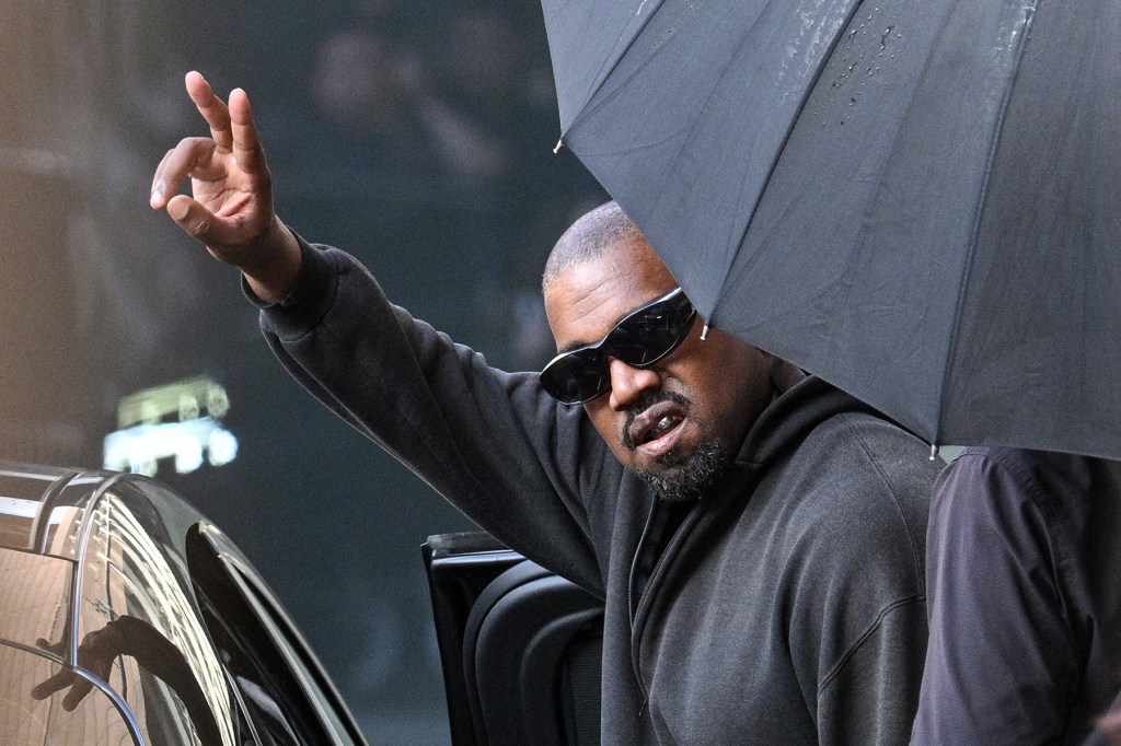Kanye West sets March release date for 'Bully' album
