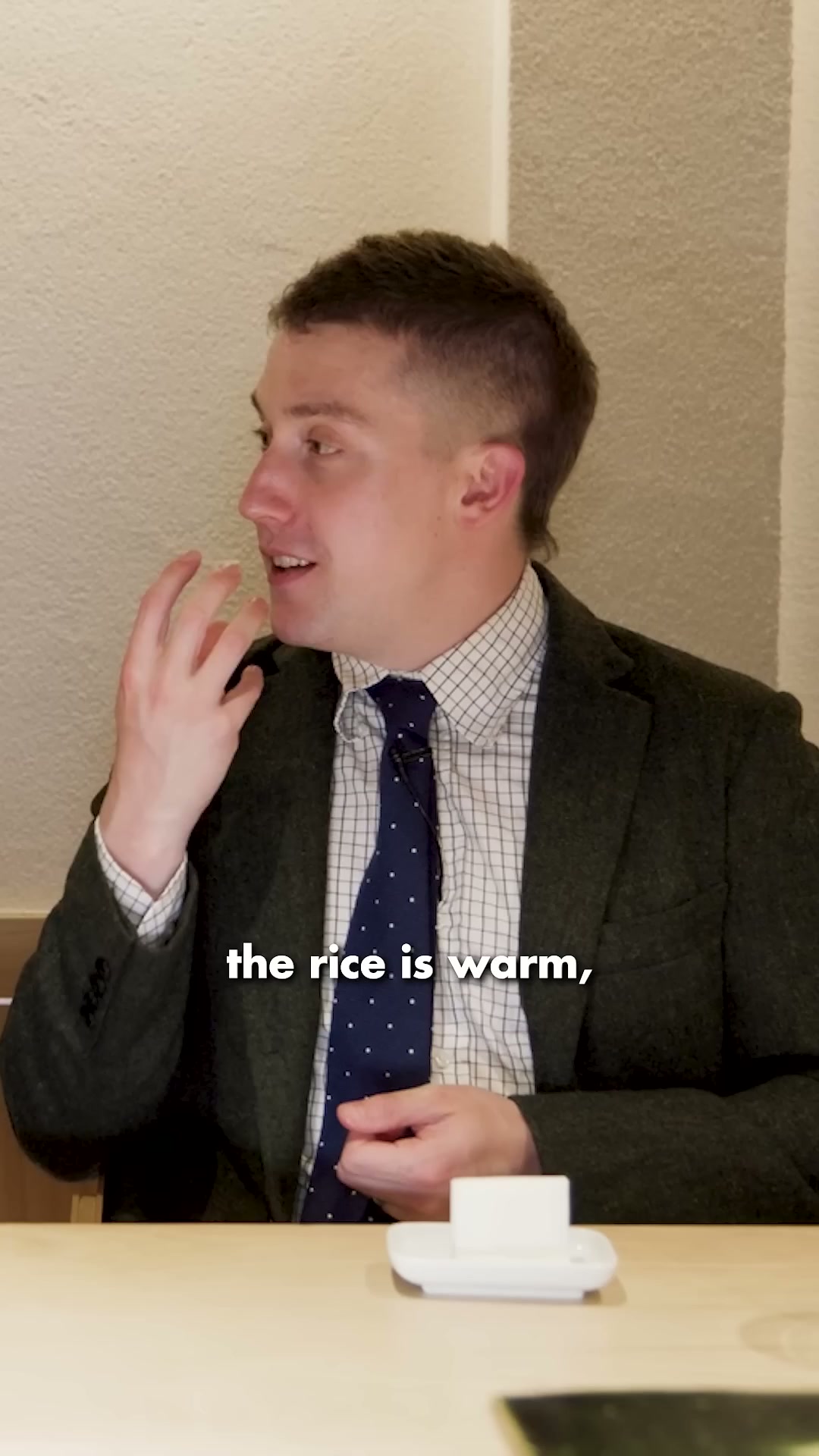 How to properly eat sushi!