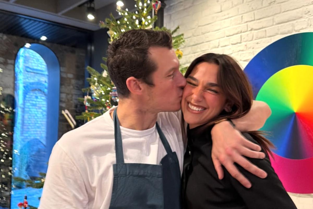 Dua Lipa and Callum Turner's Paris date night puts wedding plans back ...