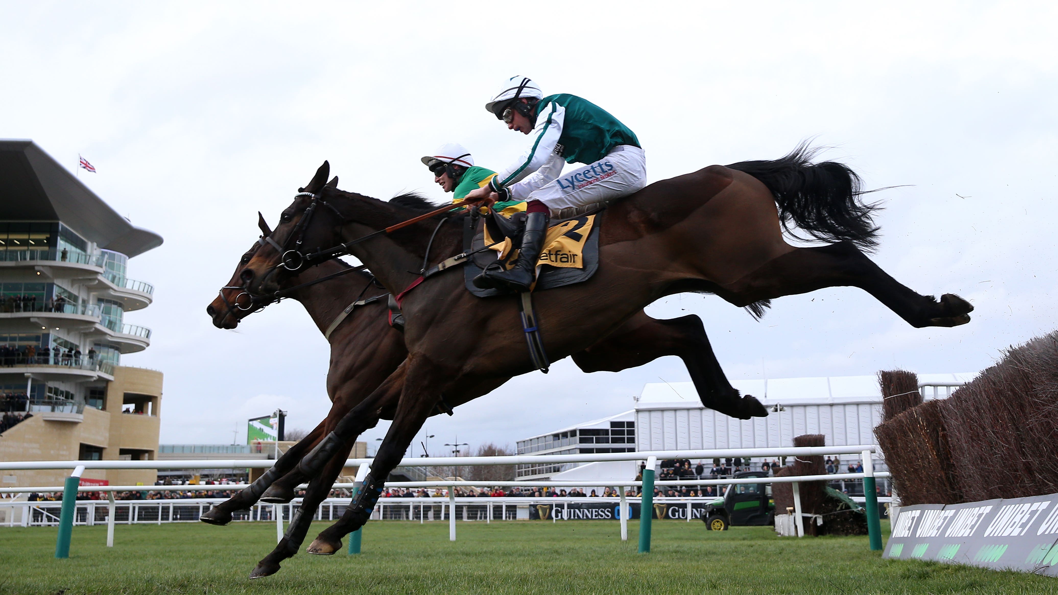 L’Homme Presse set to take Denman Chase route to Cheltenham