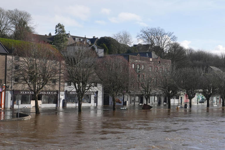 Further rain warnings issued for Ireland as clean up under way at flood ...