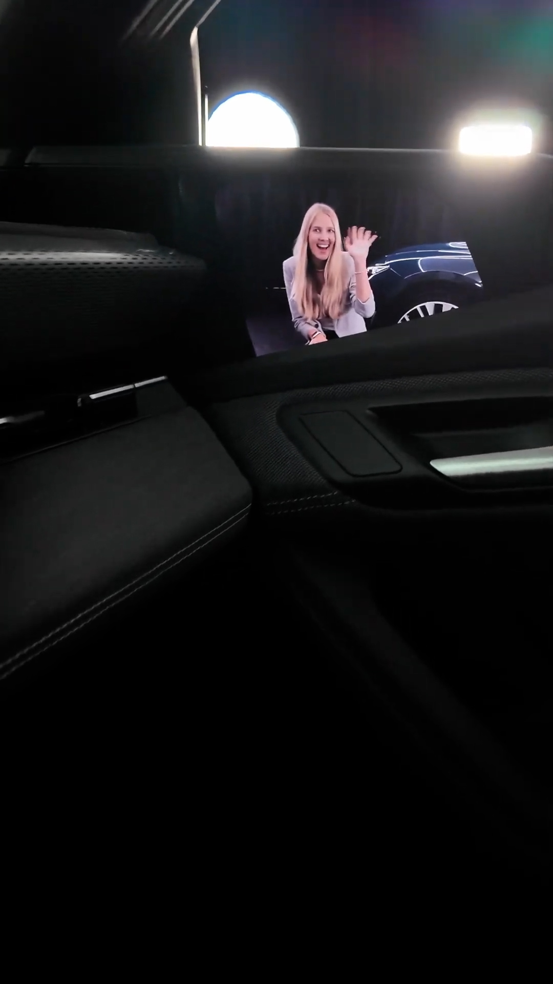 Can cameras replace side mirrors on the A6 e-tron?