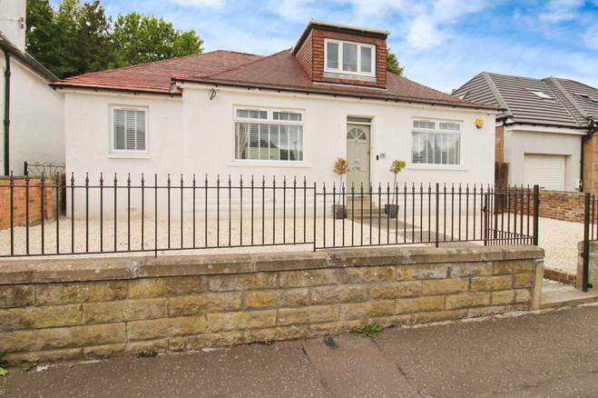 Extended four-bedroom detached house for sale in Edinburgh