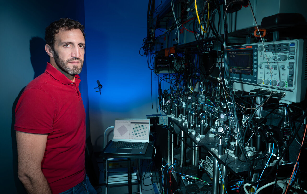 New light-based platform sets the stage for future quantum supercomputers