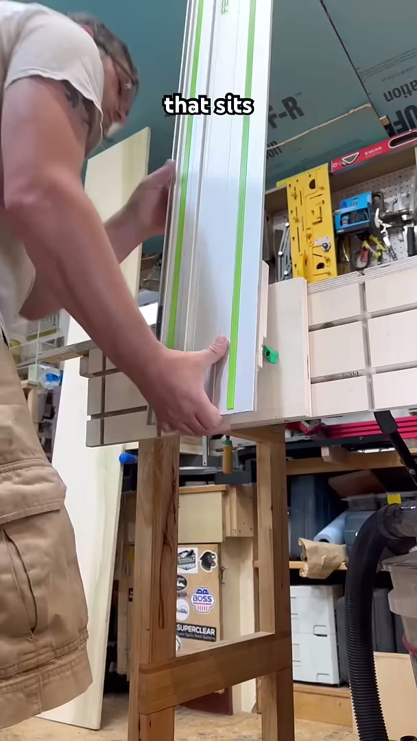 I made a tracksaw hinge to fit my Microjig benchtopper grooves # ...