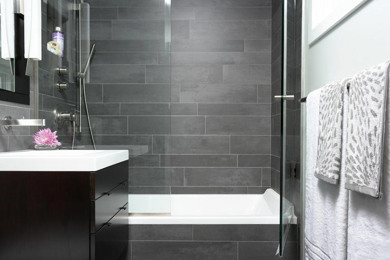 9 small-bathroom shower ideas that bring luxury to a tight space
