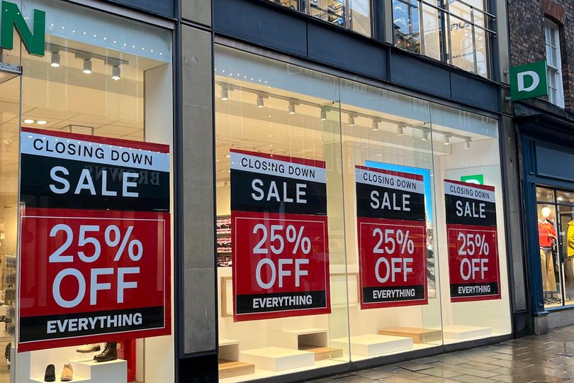 Big name fashion retailer to shut York city centre store