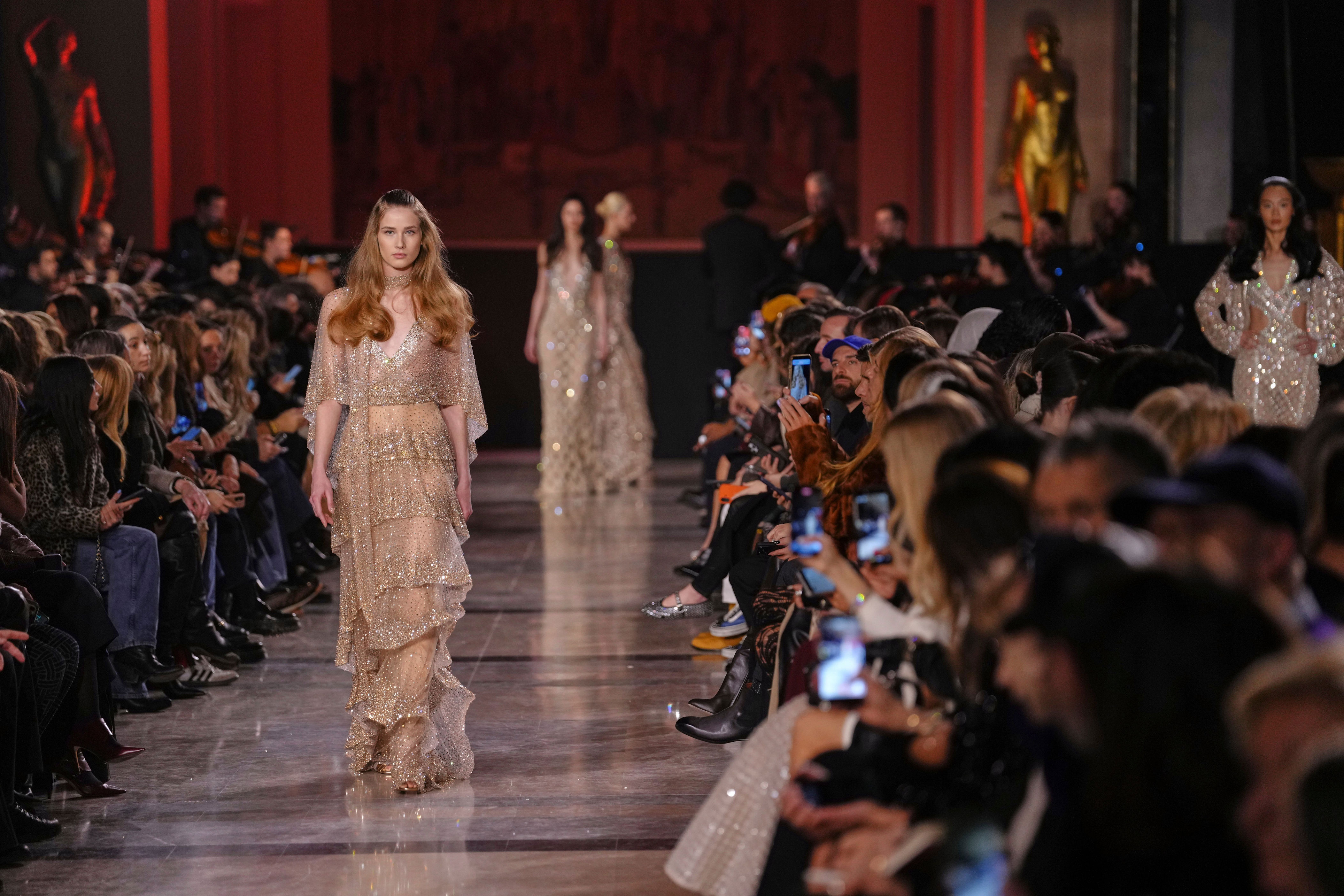 Elie Saab brings 1970s jet-set glamour to Paris Haute Couture Week