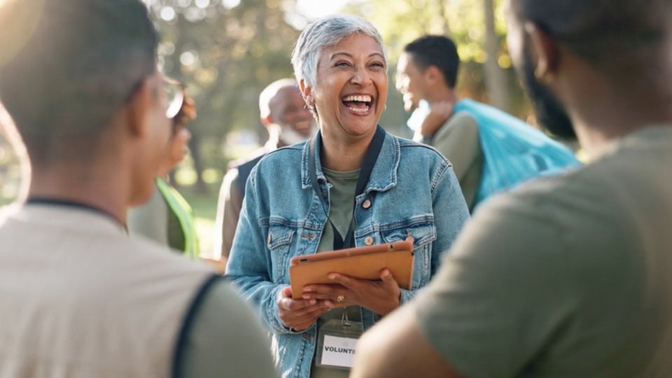 Why volunteering and helping others might be key to preventing ...