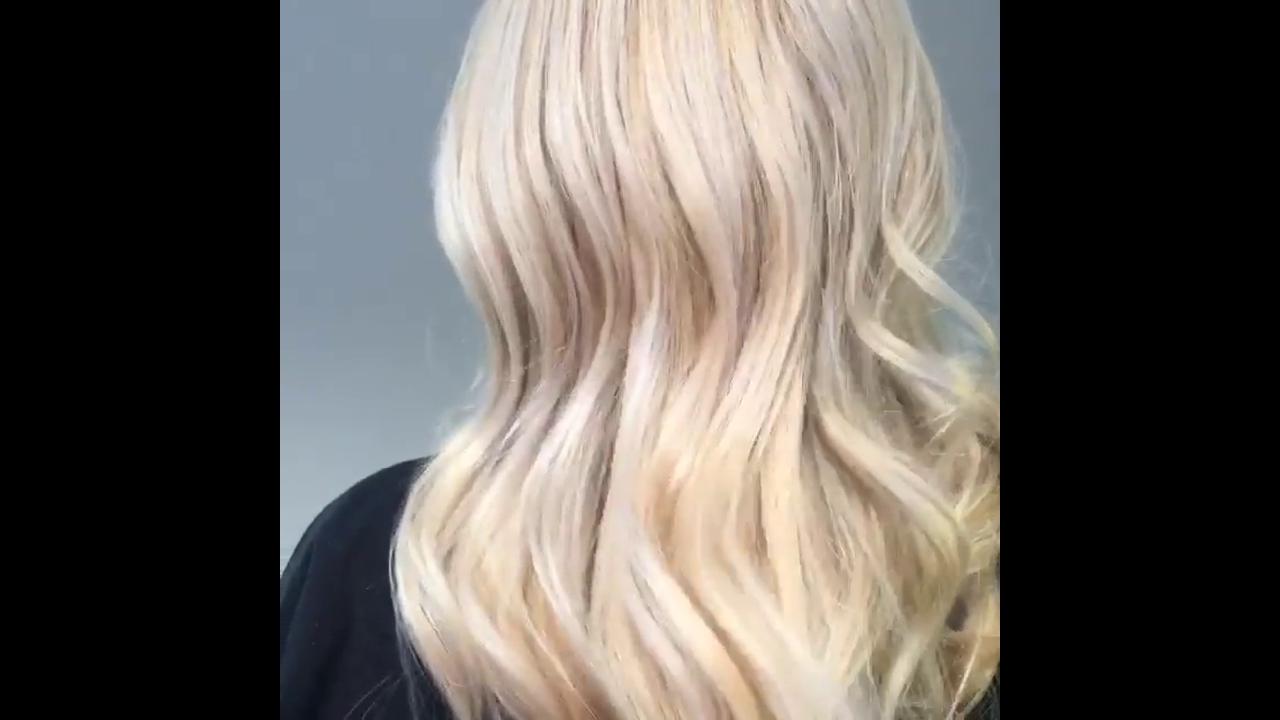 Silky blonde waves hair look