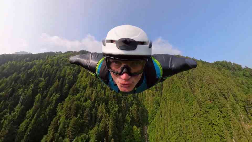 One wrong angle into this Swiss chute... and it's over