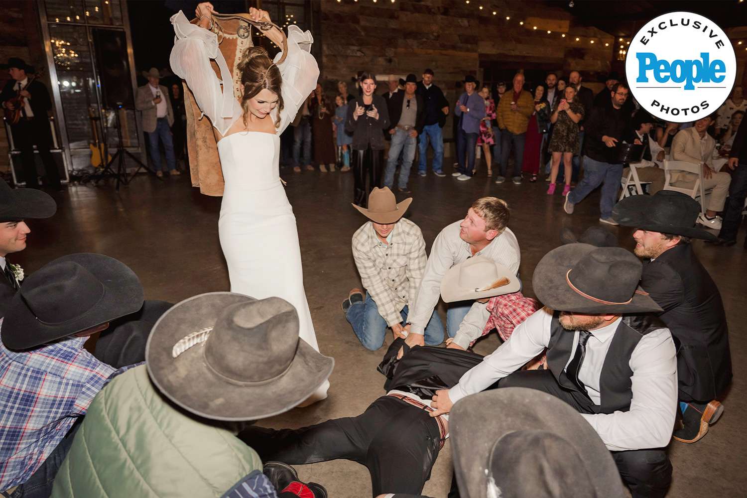 Bride and groom go viral for 'cowboy chapping' tradition at western ...